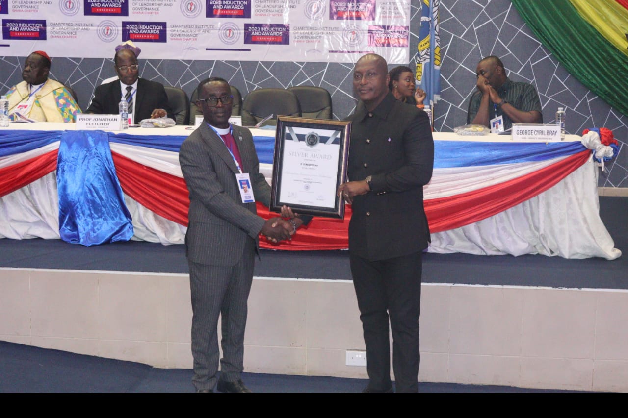 Maj Gen Richard Addo Gyane receives CILG Distinguished Leadership Award ...